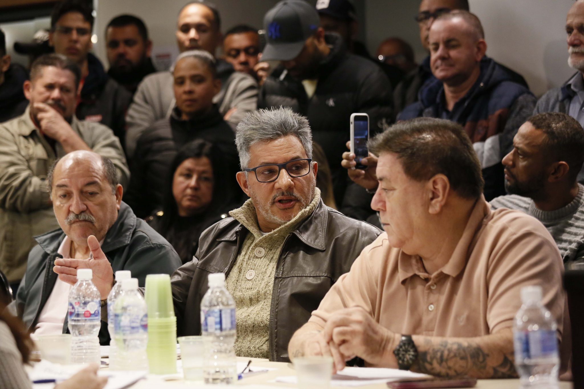 Trabalhadores representados na 2º reunião da Campanha Salarial da ...